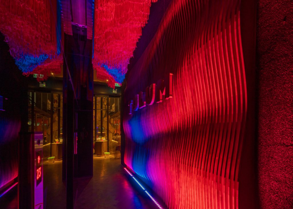 Tulum Sky Bar - Tropical Speakeasy Rooftop Bar In Bangkok